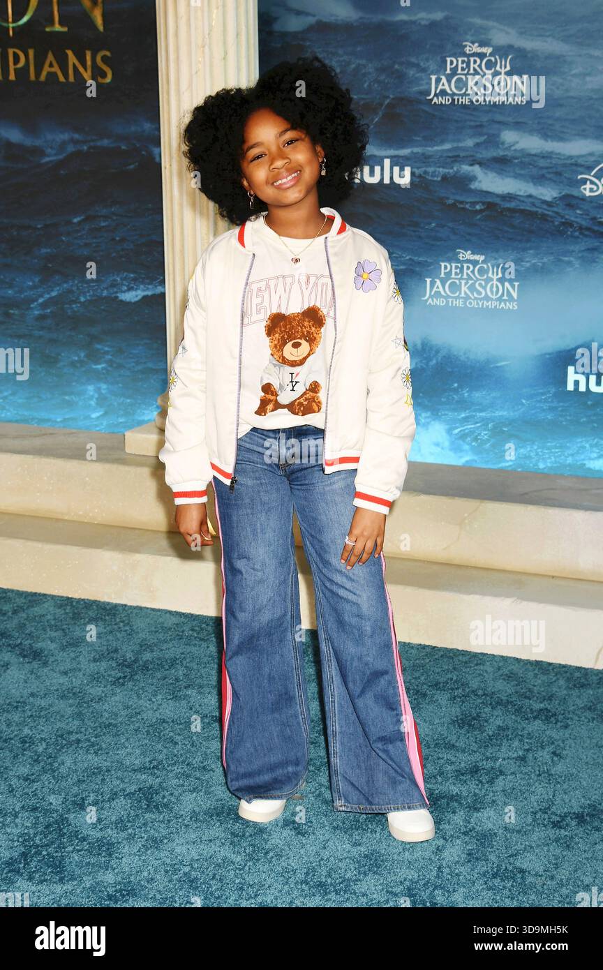 Marissa Winans bei der Weltpremiere der 2. Staffel der Disney+ Serie ...