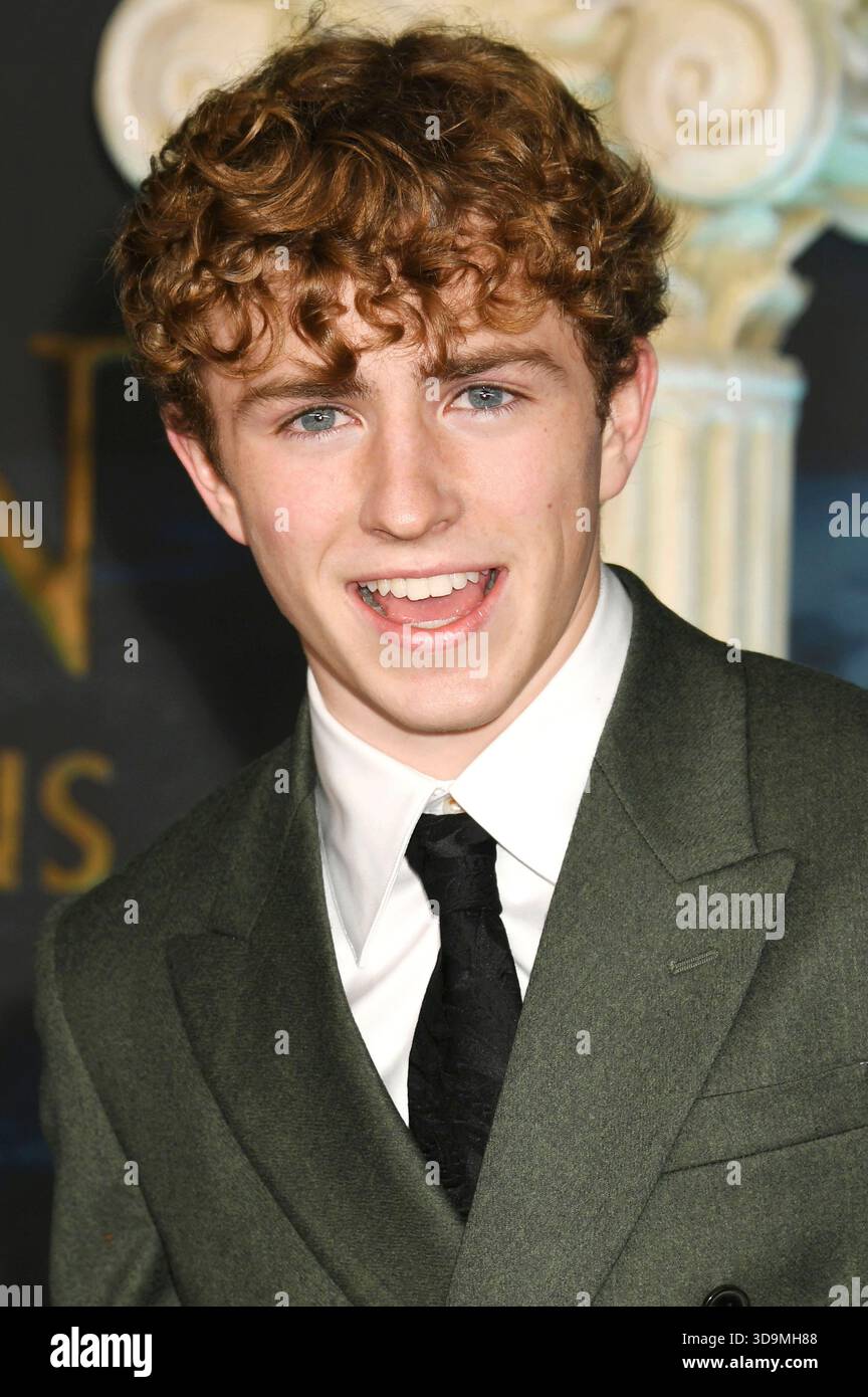 Walker Scobell bei der Weltpremiere der 2. Staffel der Disney+ Serie ...