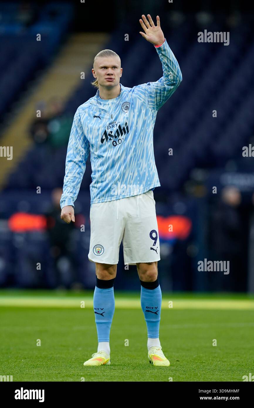 Manchester, England, 6th December 2025. Erling Haaland of Manchester ...
