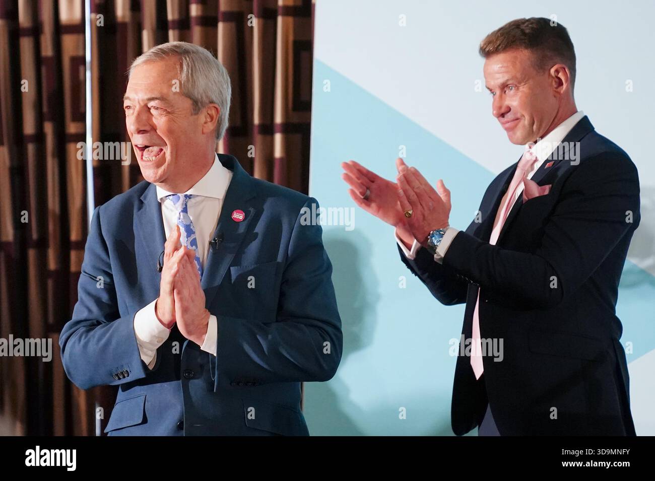 Reform UK leader Nigel Farage (left) and Reform Party chairman Dr David ...