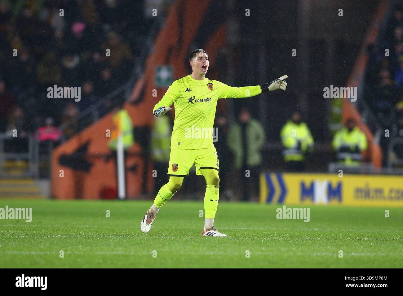 MKM Stadium, Hull, England - 5th December 2025 Ivor Pandur Goalkeeper ...