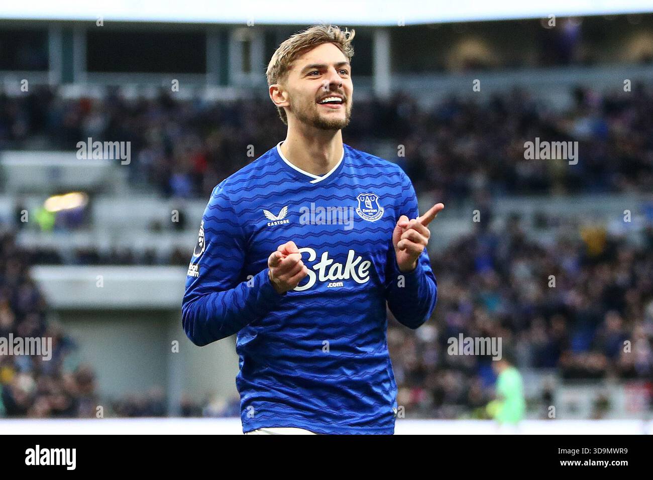 Kiernan Dewsbury-Hall of Everton scores a GOAL 1-0 and celebrates ...