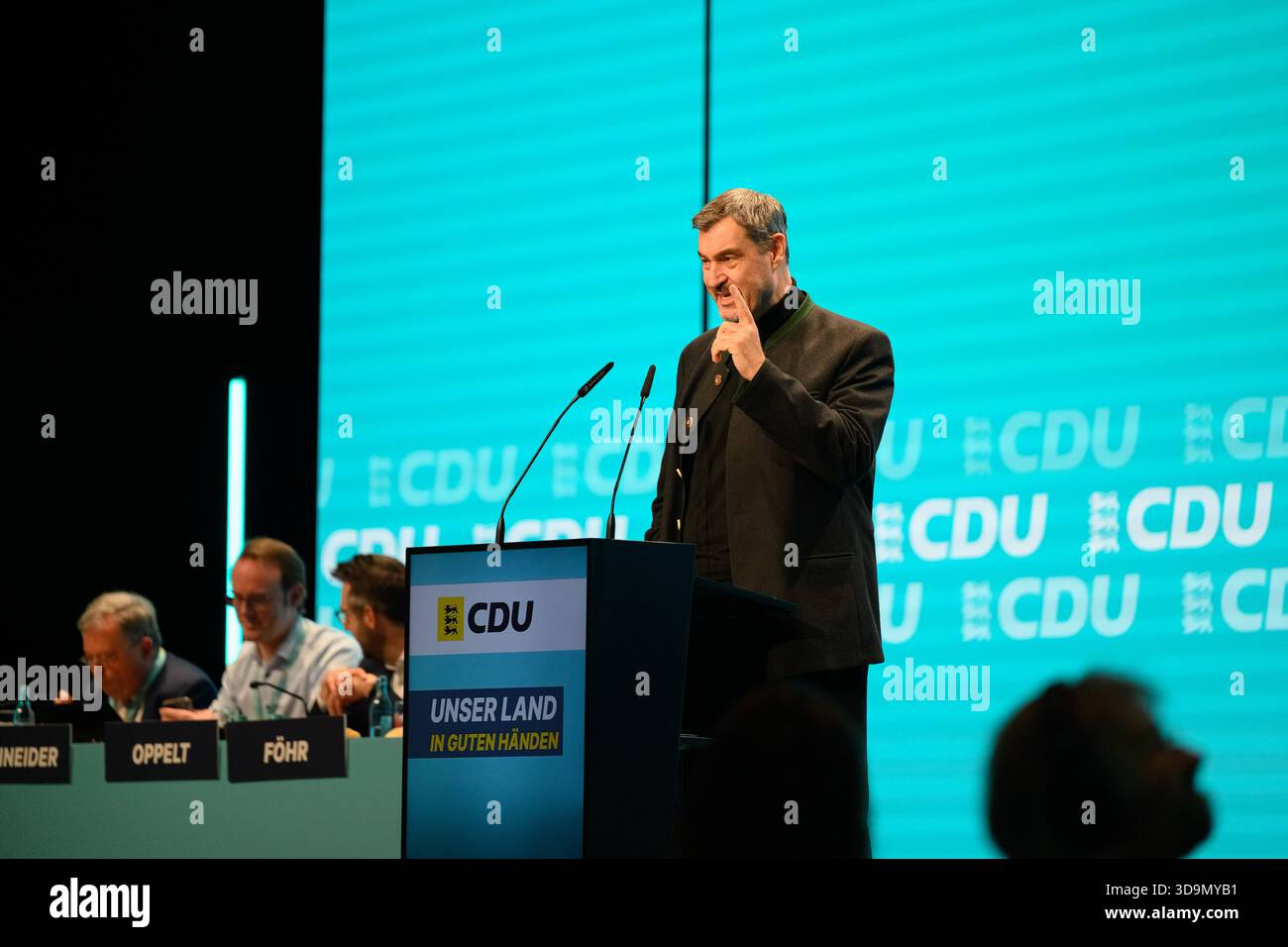Politiker rede podium hi-res stock photography and images - Alamy