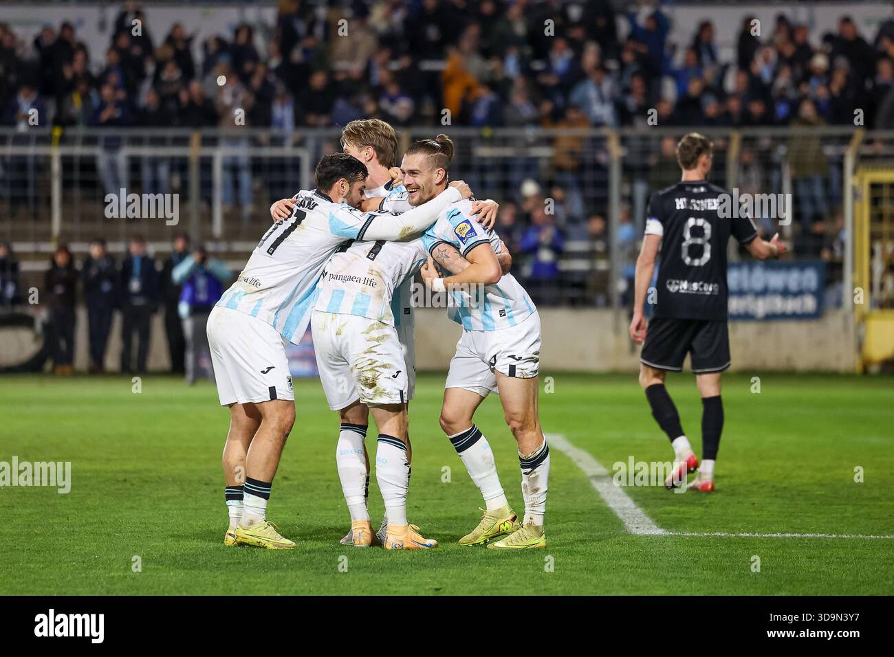 Tsv munich 1860 vs 1 fc schweinfurt 05 hi-res stock photography and ...