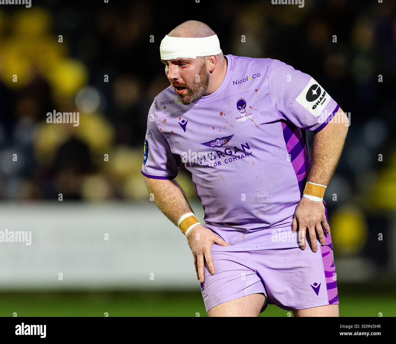 Worcester, England, UK, 6 December 2025. Fraser Balmain on his debut ...