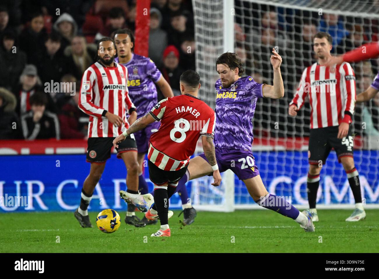 Stoke City's Sam Gallagher blocks Sheffield United's Gustavo Hamer ...