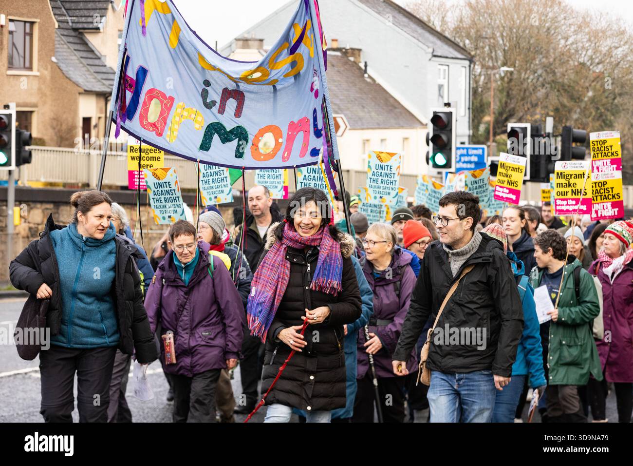 Falkirk, UK. 06th Dec, 2025. Hundreds of people gathering in Falkirk ...
