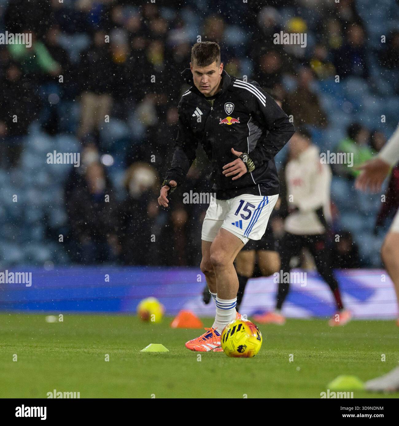 Jaka Bijol #15 of Leeds United F.C. warms-up before the match during ...