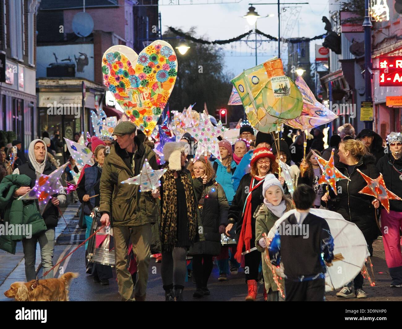 Sheerness, Kent, UK. 6th Dec, 2025. The annual Christmas lantern parade ...