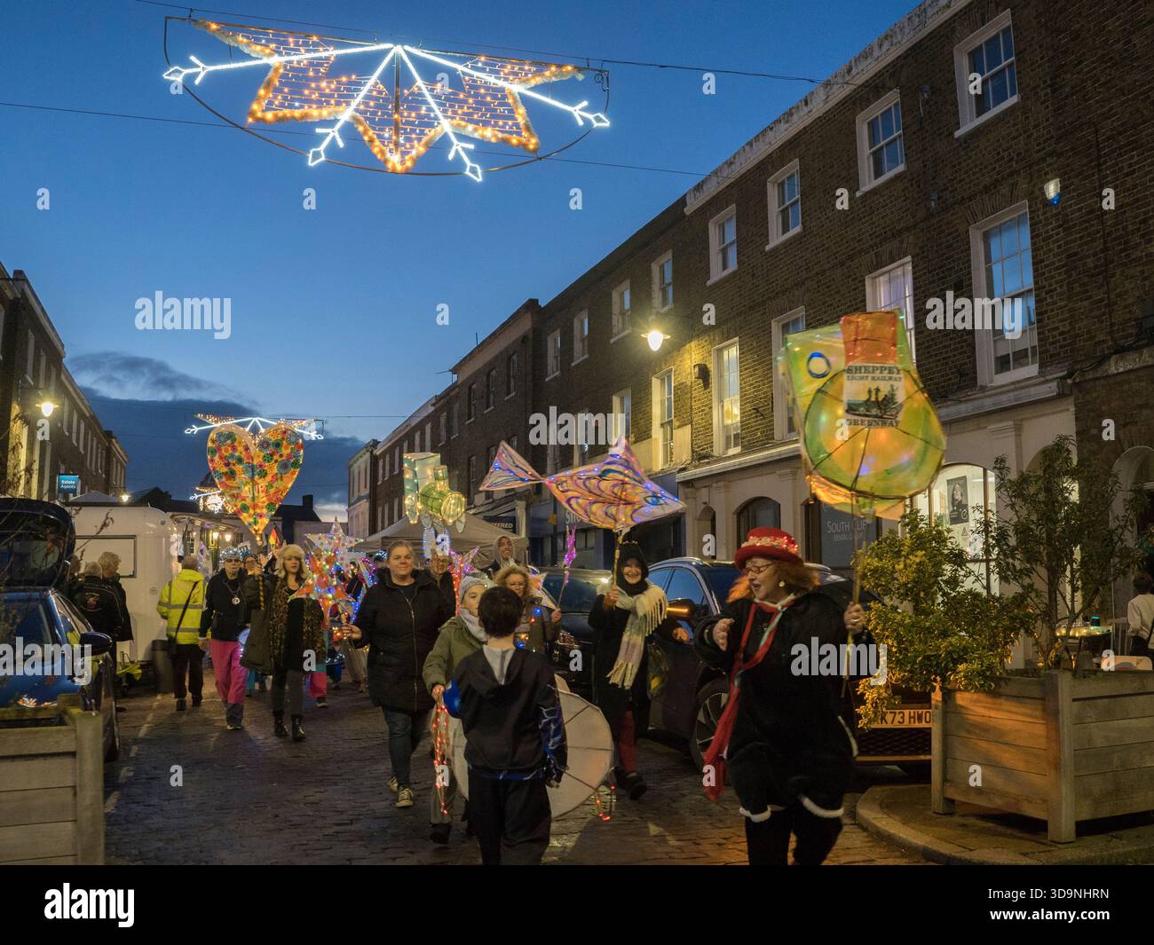 Sheerness, Kent, UK. 6th Dec, 2025. The annual Christmas lantern parade ...