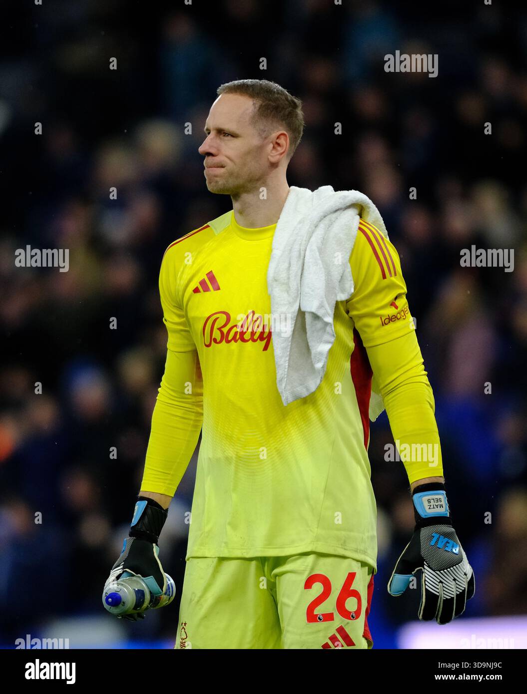 Matz Sels of Nottingham Forest looks dejected at full time during the ...