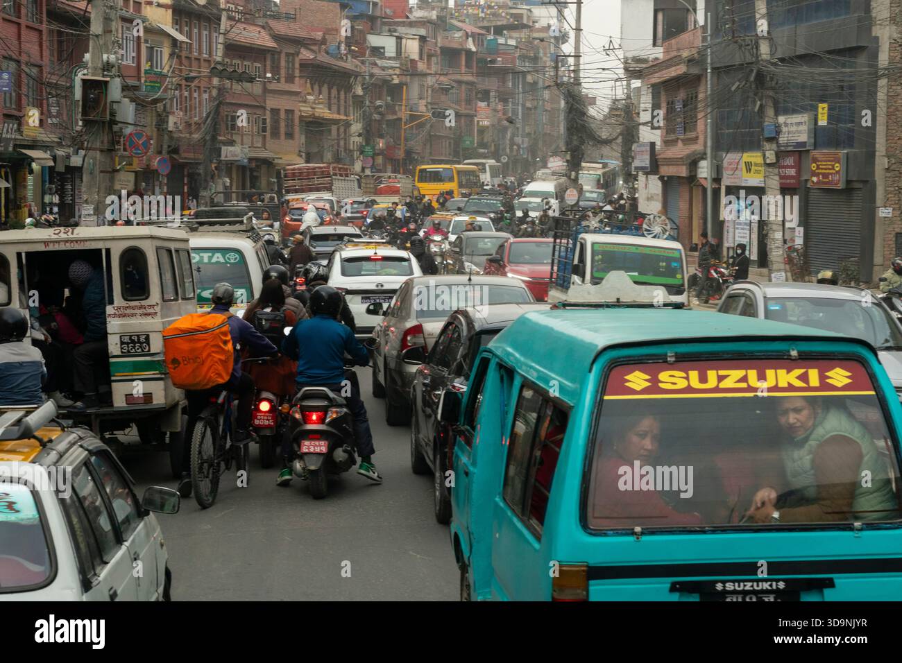 Kathmandu traffic jam hi-res stock photography and images - Alamy