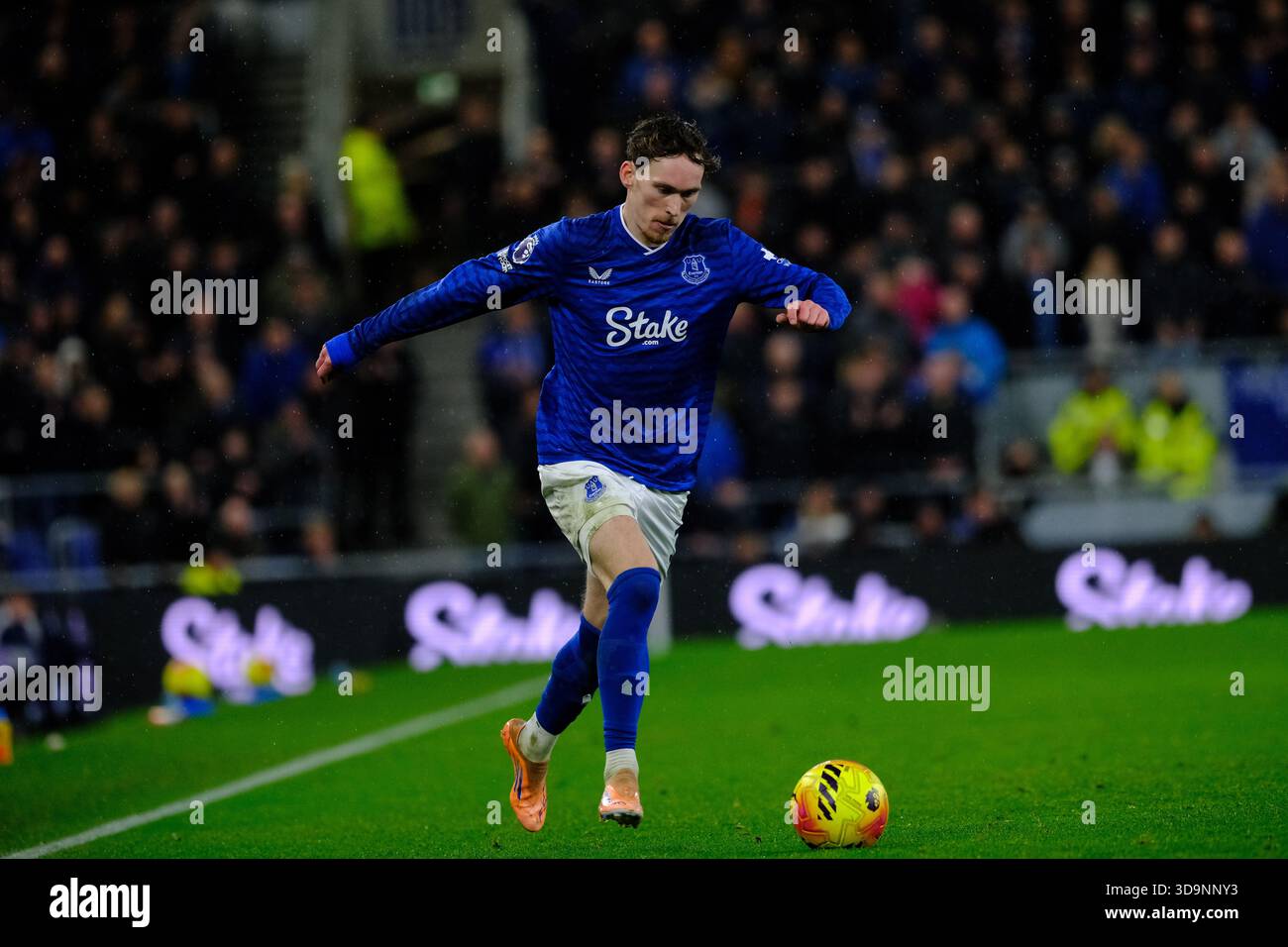 James Garner of Everton seen in action during the Premier league ...