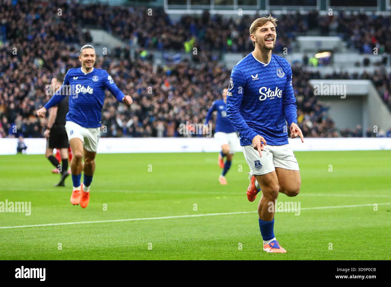 Kiernan Dewsbury-Hall of Everton scores a GOAL 1-0 and celebrates ...
