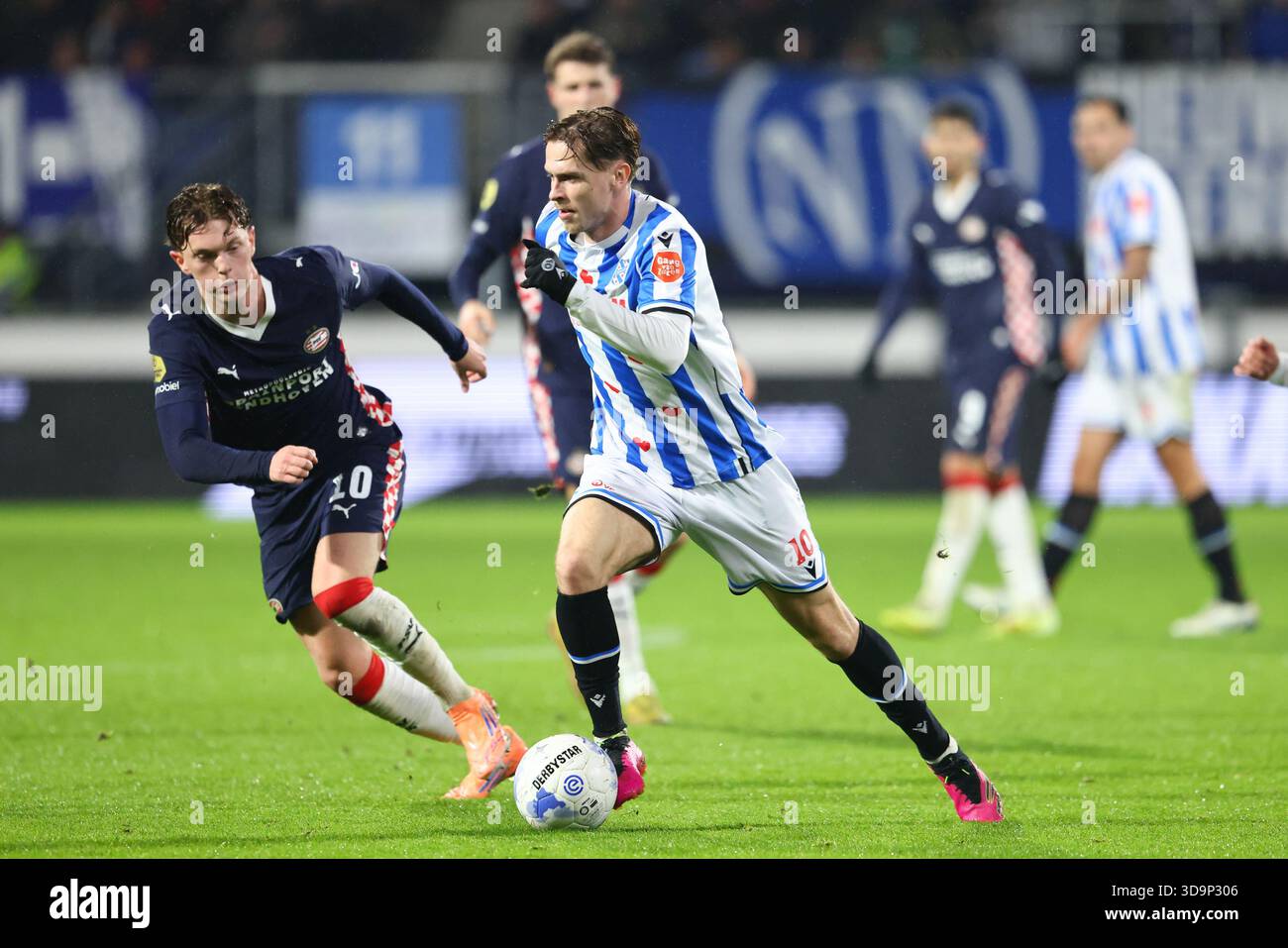 HEERENVEEN , 06-12-2025 , Abe Lenstra Stadium , season 2025 / 2026 ...