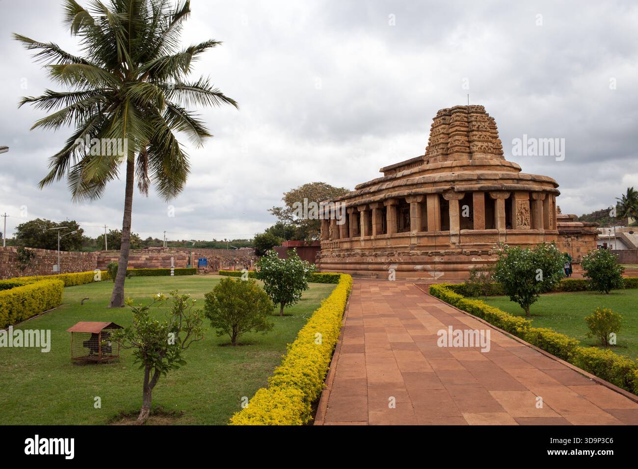 The temple of Durga. Discover the temples and cave of Aihole, a city in ...