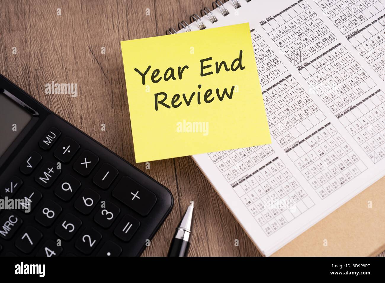 End of financial year hi-res stock photography and images - Alamy
