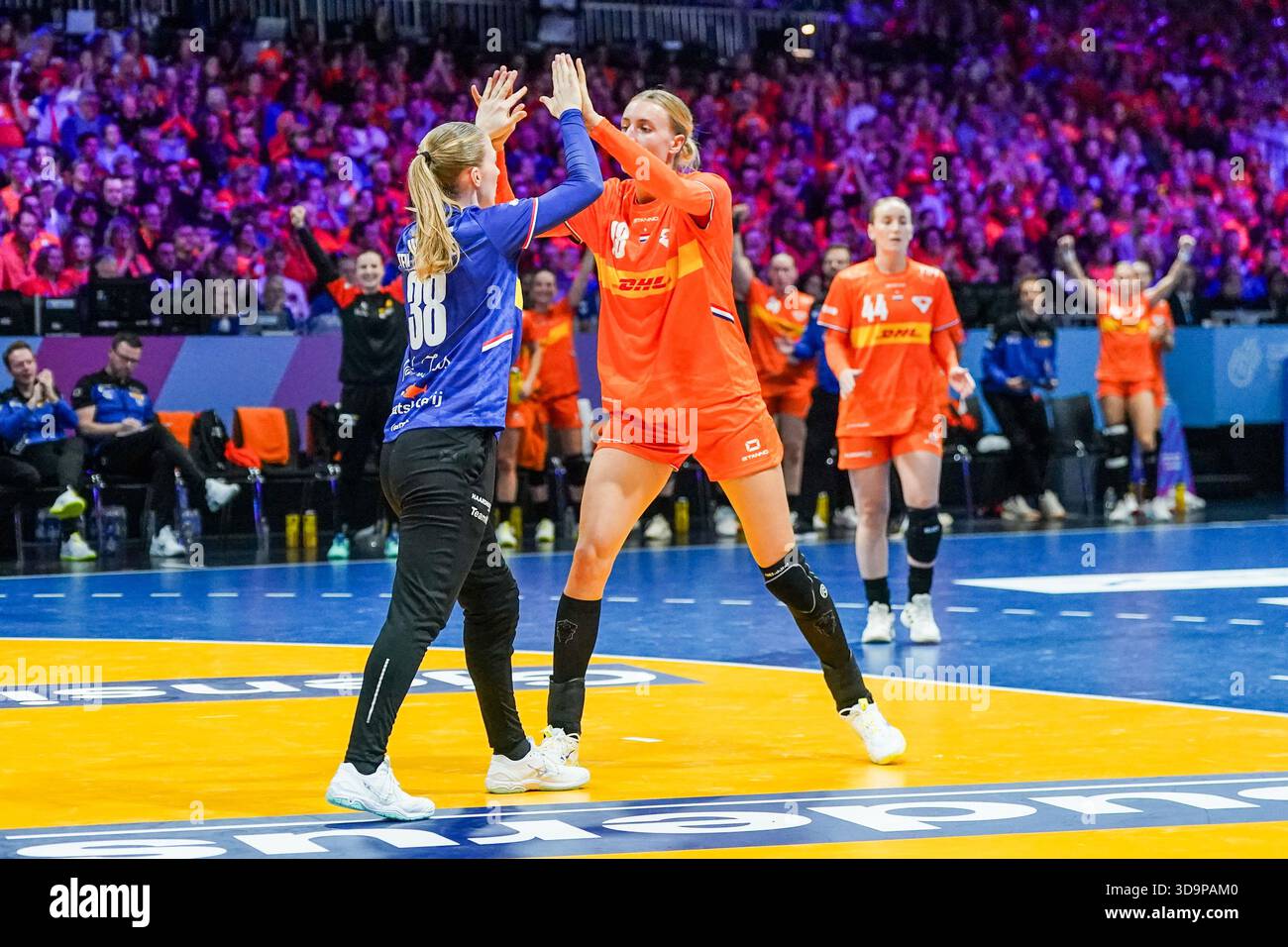 ROTTERDAM, NETHERLANDS - DECEMBER 6: Yara ten Holte of the Netherlands ...