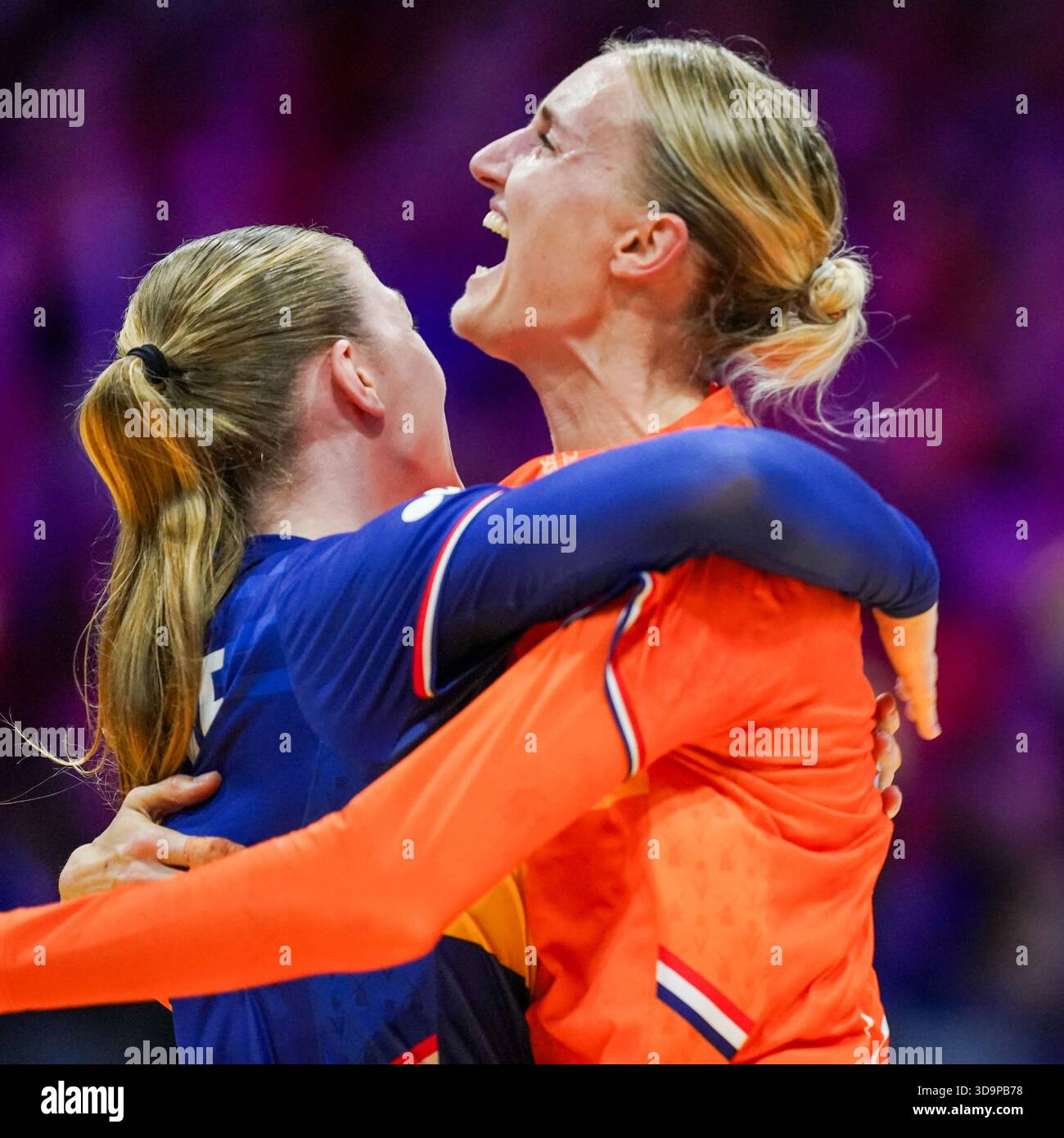 ROTTERDAM, NETHERLANDS - DECEMBER 6: Yara ten Holte of the Netherlands ...