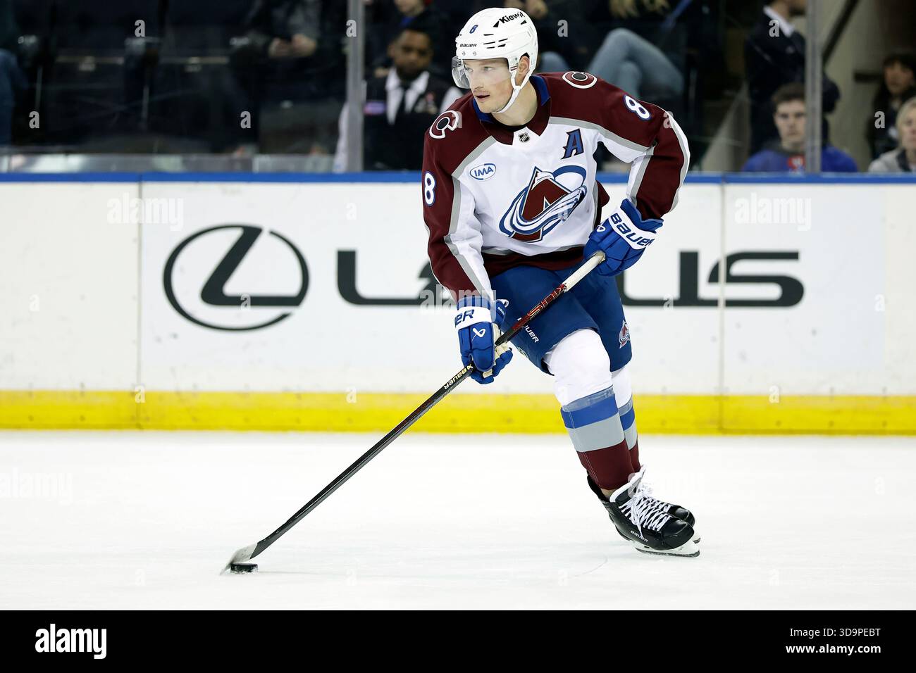 Colorado Avalanche defenseman Cale Makar (8) with the puck in the first ...