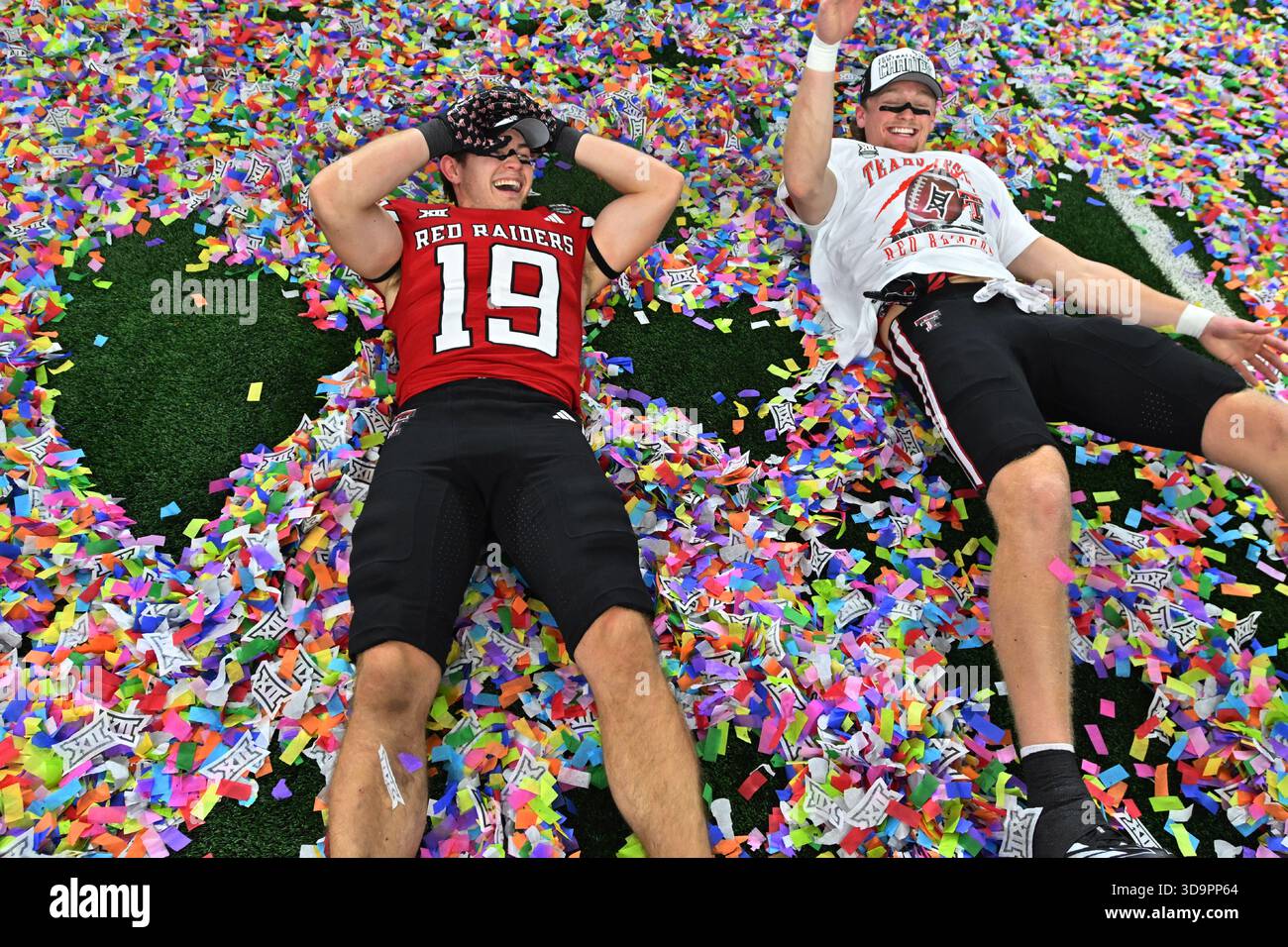Arlington, TX, USA. 06th Dec, 2025. Texas Tech Red Raiders receivers ...