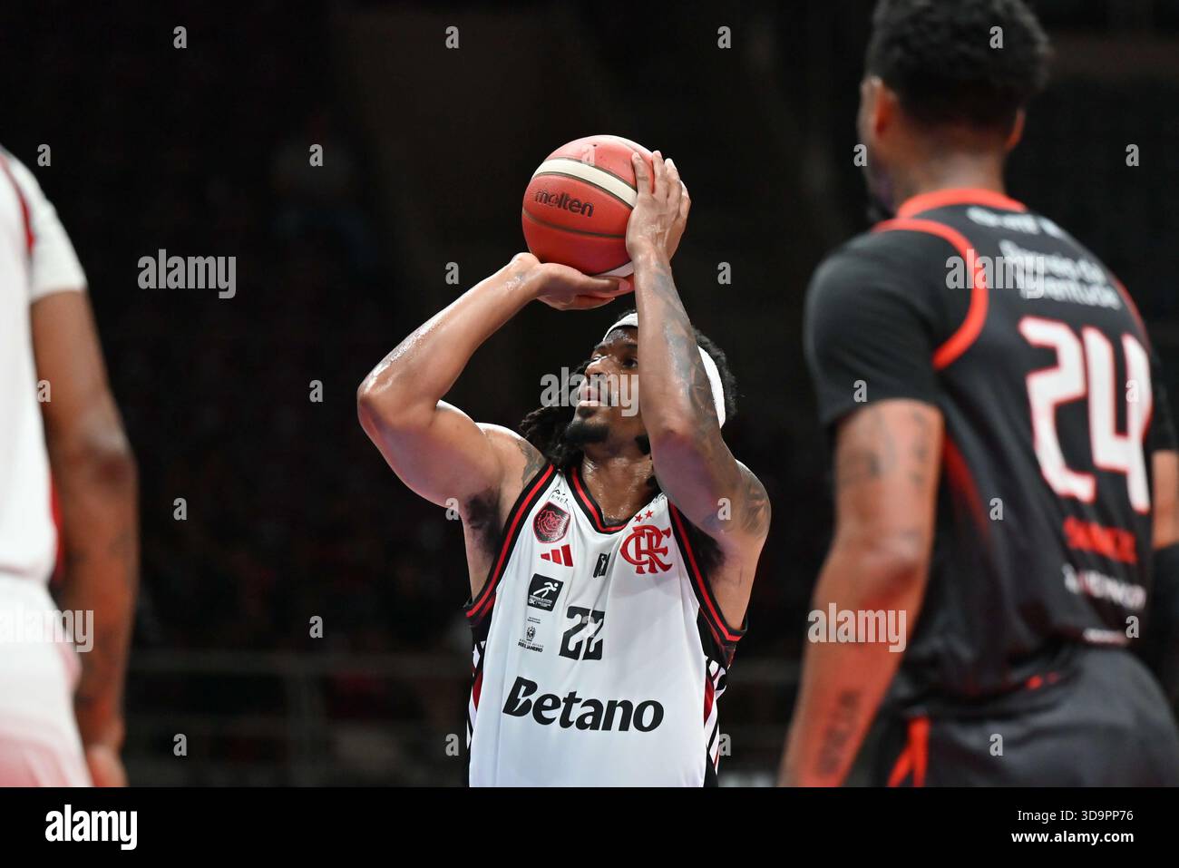 Novo basquete brasil hi-res stock photography and images - Alamy