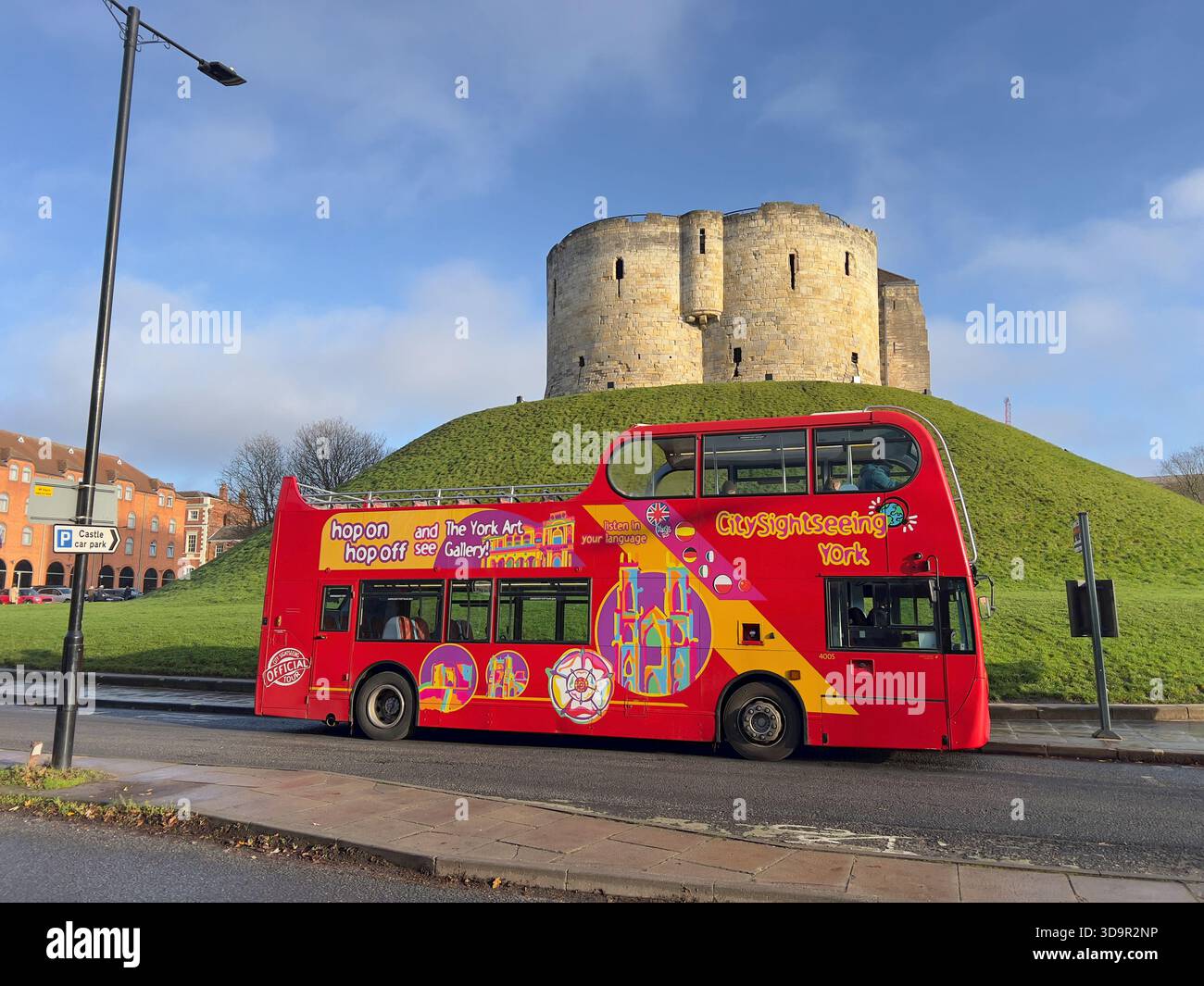York castle hi-res stock photography and images - Alamy