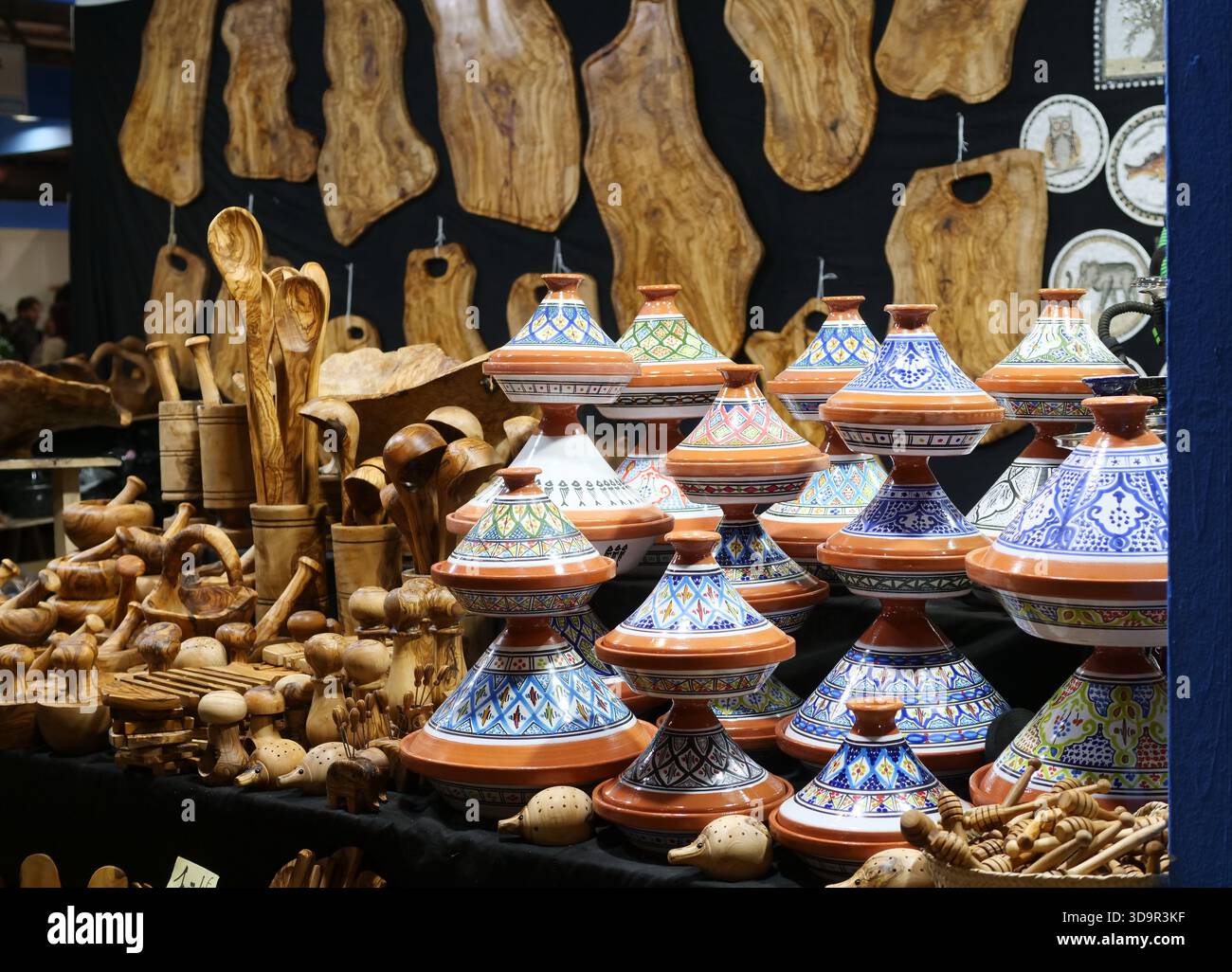The opening day of the 2025 Craft Fair featured many new features, new ...