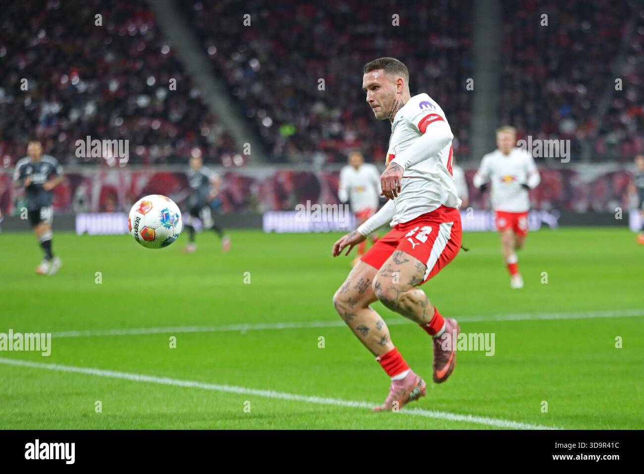 December 22 2025 red hi-res stock photography and images - Alamy