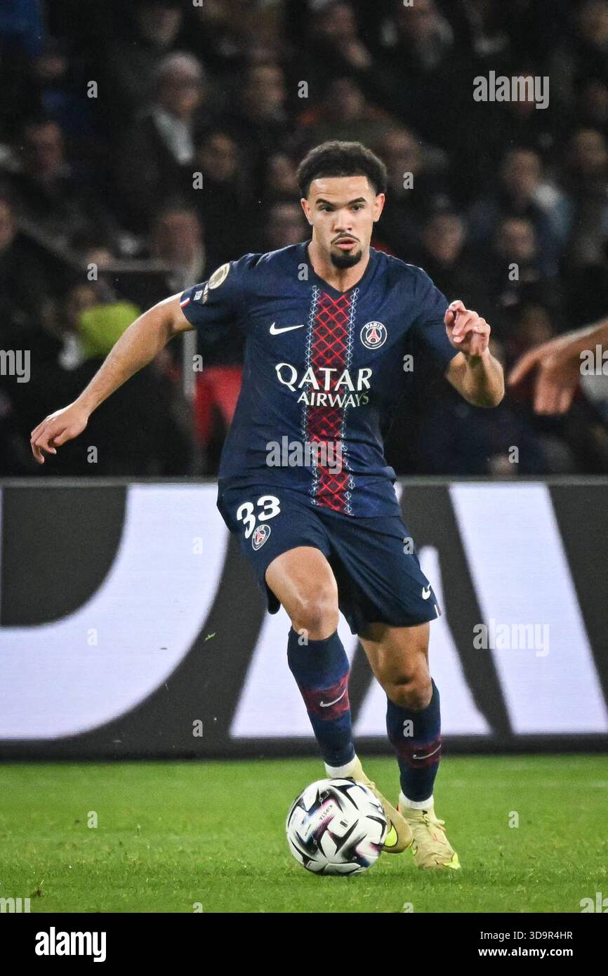 Paris Saint-Germain’s midfielder Warren Zaire-Emery controls the ball ...