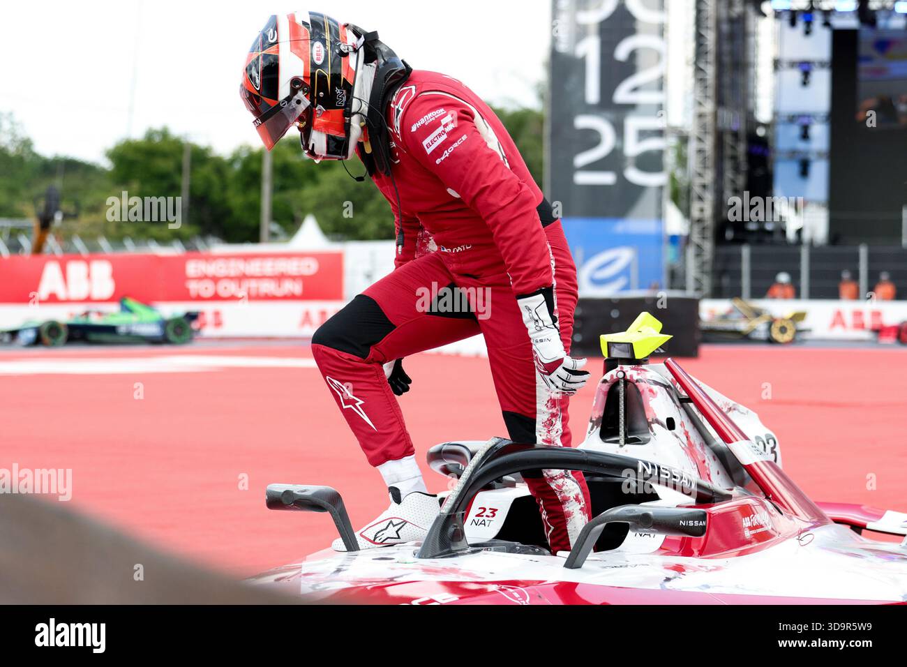 SAO PAULO, BRAZIL - DECEMBER 06: Norman Nato of Nissan Formula E Team ...