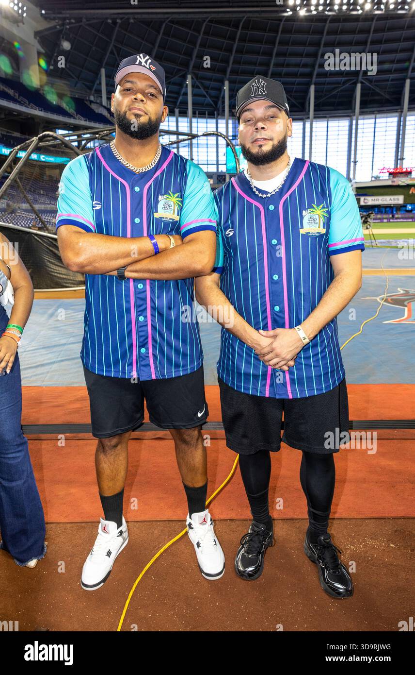 MIAMI, Fl - DEC 6: Xavier Semper and Edgar Semper of Mambo Kingz are ...