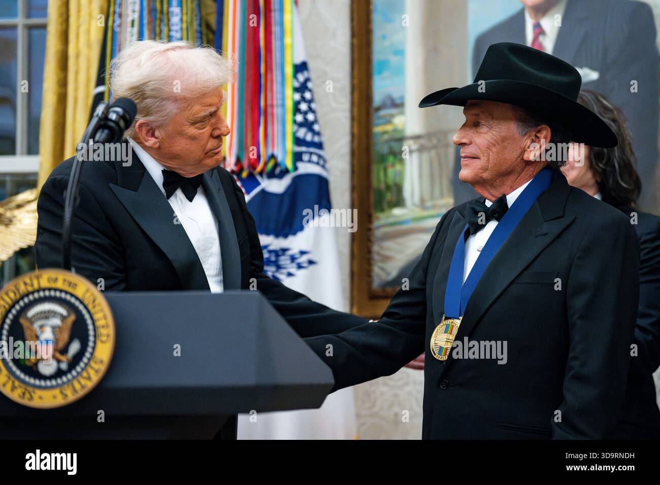 Washington, DC, USA. 6th Dec, 2025. United States President Donald J ...