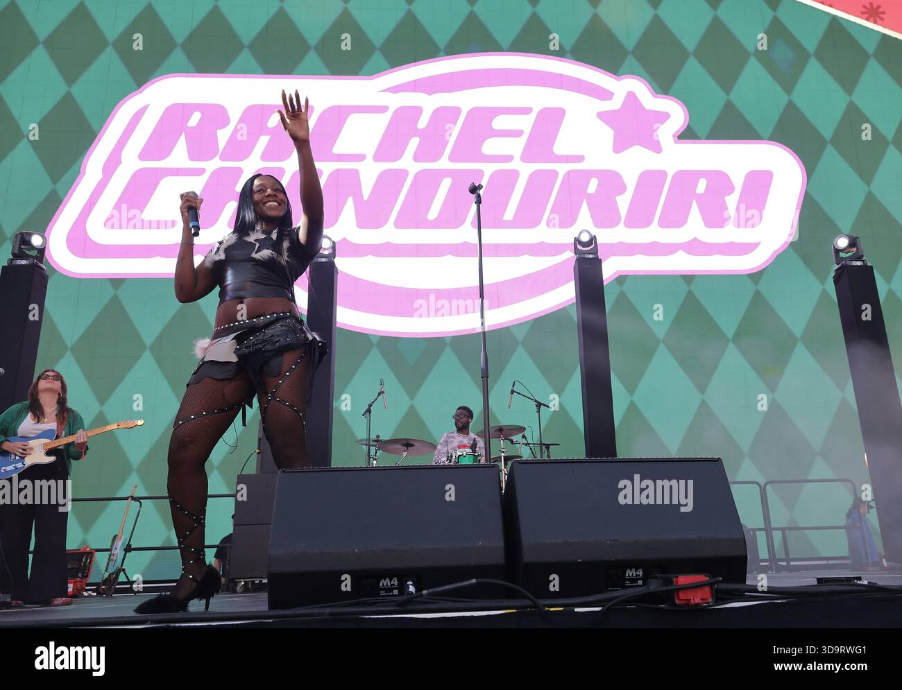 Rachel Chinouriri performs at iHeartRadio 102.7 KIIS FM's Jingle Ball ...