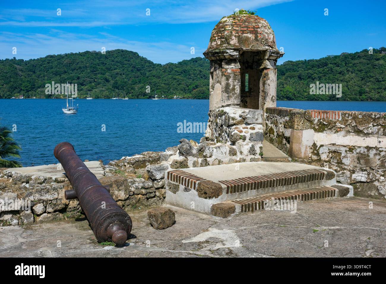 Portobelo, Panama - December 6, 2025: Ruins of Fort Santiago in ...