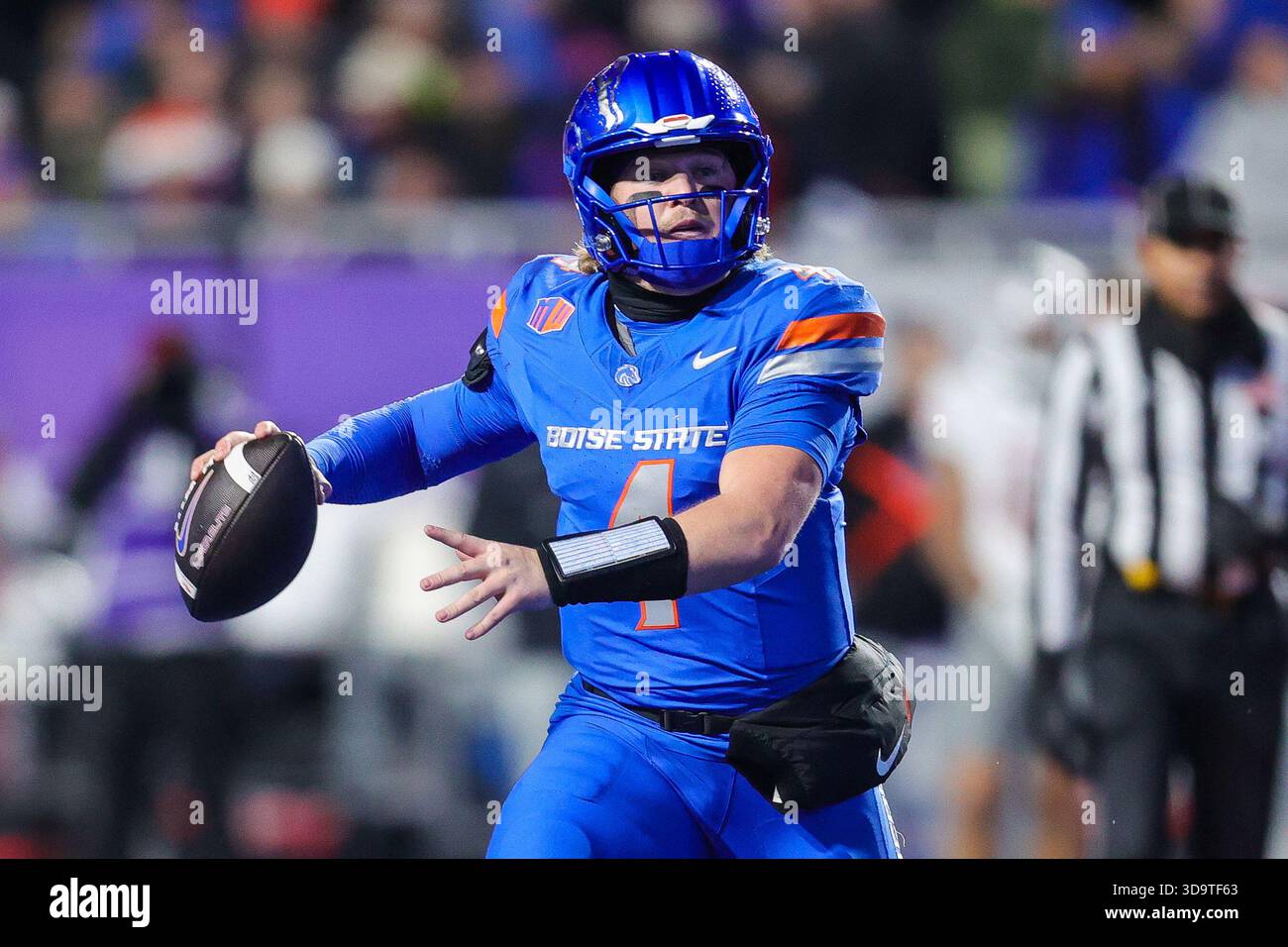 Boise State quarterback Maddux Madsen (4) looks downfield against UNLV ...