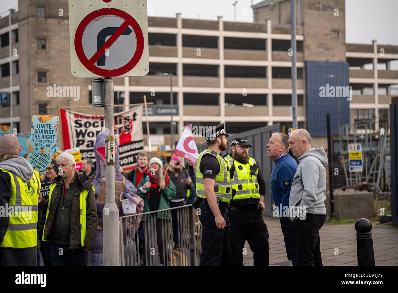 Standing up for a protest hi-res stock photography and images - Alamy