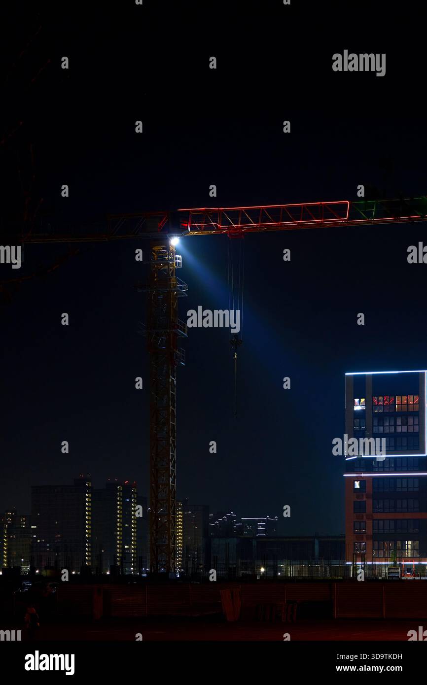 Night construction work hi-res stock photography and images - Alamy