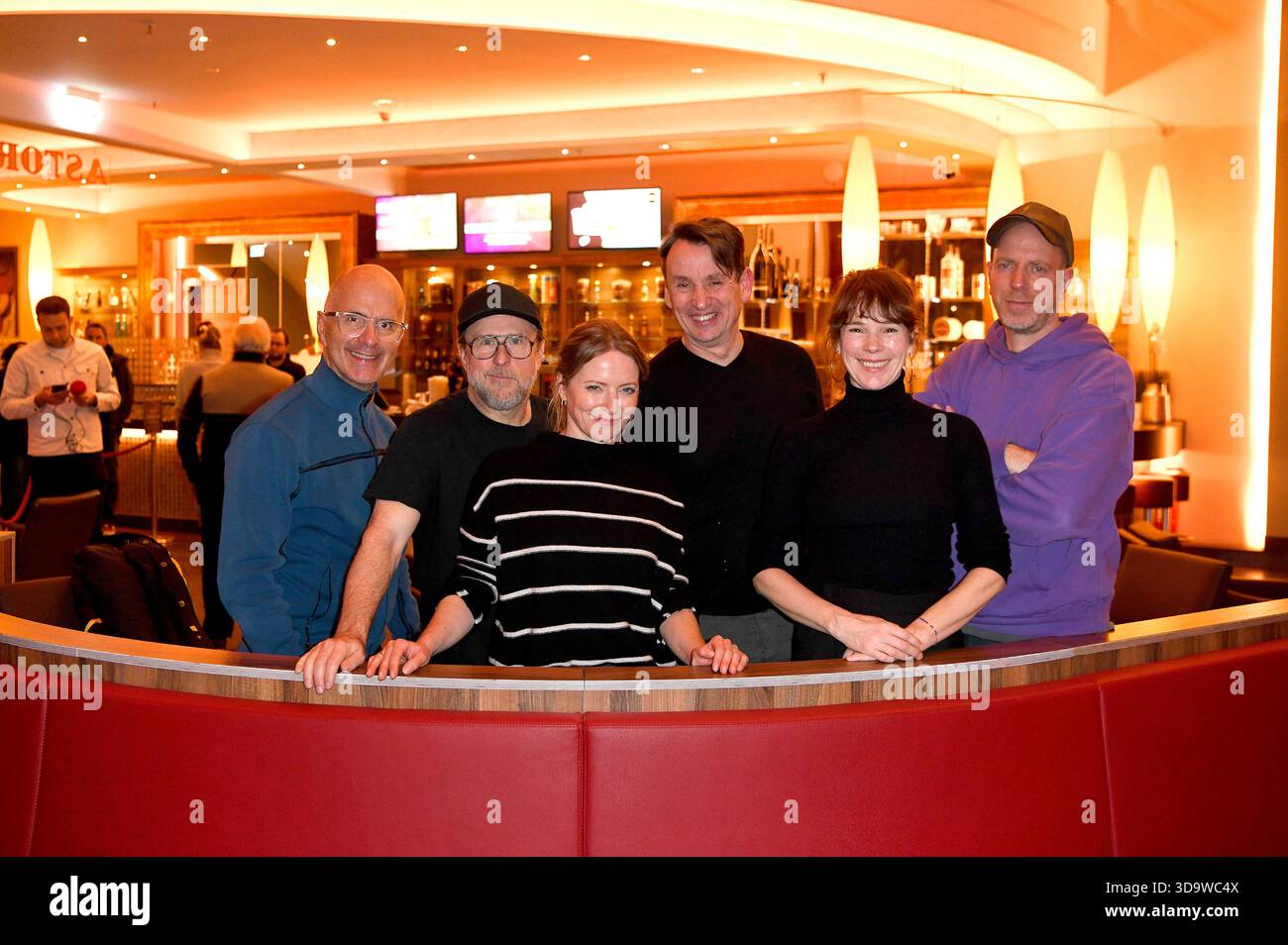 Christoph Maria Herbst, Bjarne Mädel, Diana Staehly, Ralph Husmann ...