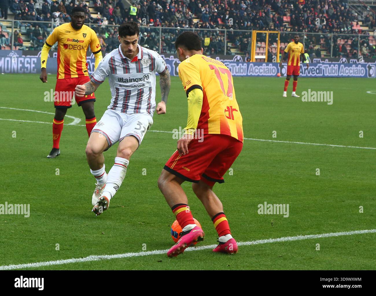 Cremonese Alberto Grassi during the Serie A soccer match between ...