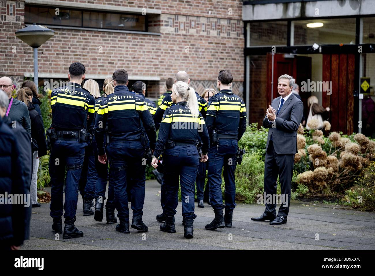 THE HAGUE – The deadly explosion at Tarwekamp is being commemorated in ...