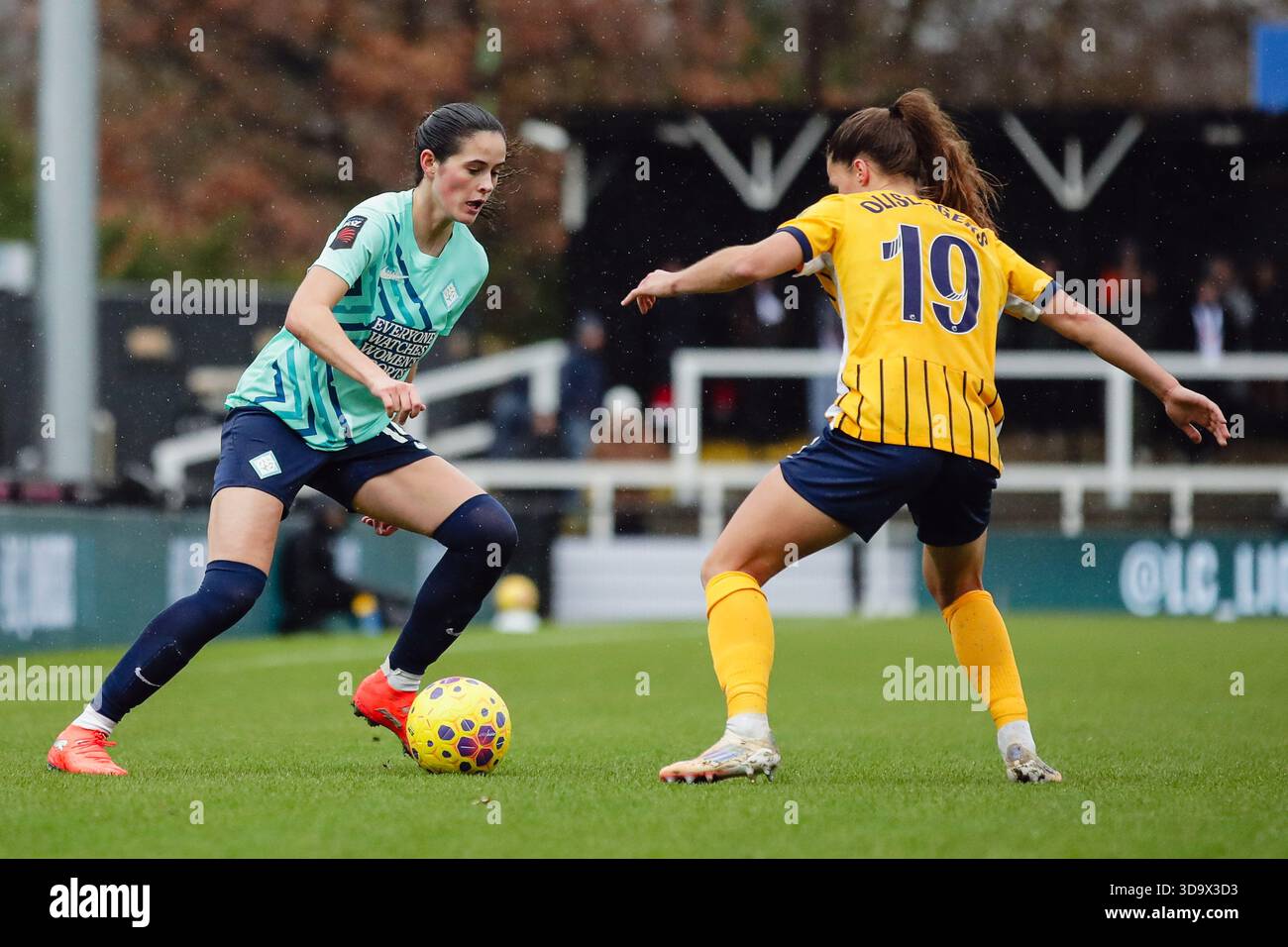 London, UK. 7th December, 2025. Freya Godfrey (14 London City Lionesses ...