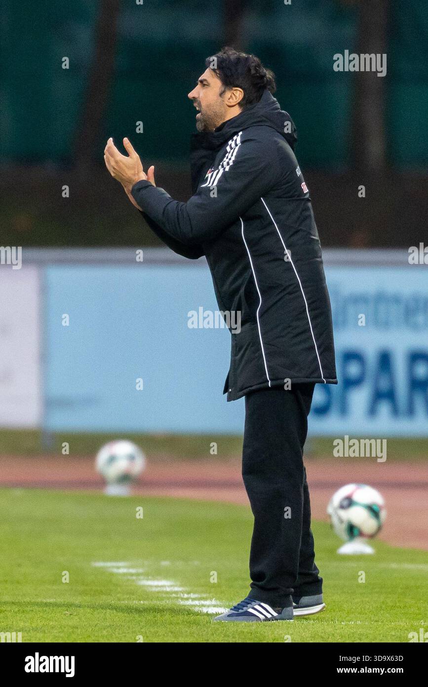 ABD0032 20251207 - WOLFSBERG - ÖSTERREICH: Trainer Ismail Atalan (WAC ...