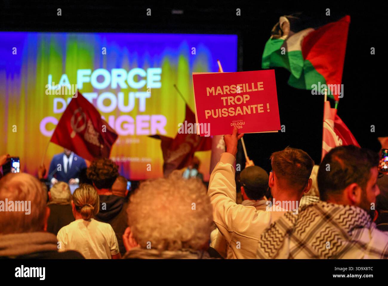 View of Sébastien Delogu's supporters at the rally in Marseille. MP ...