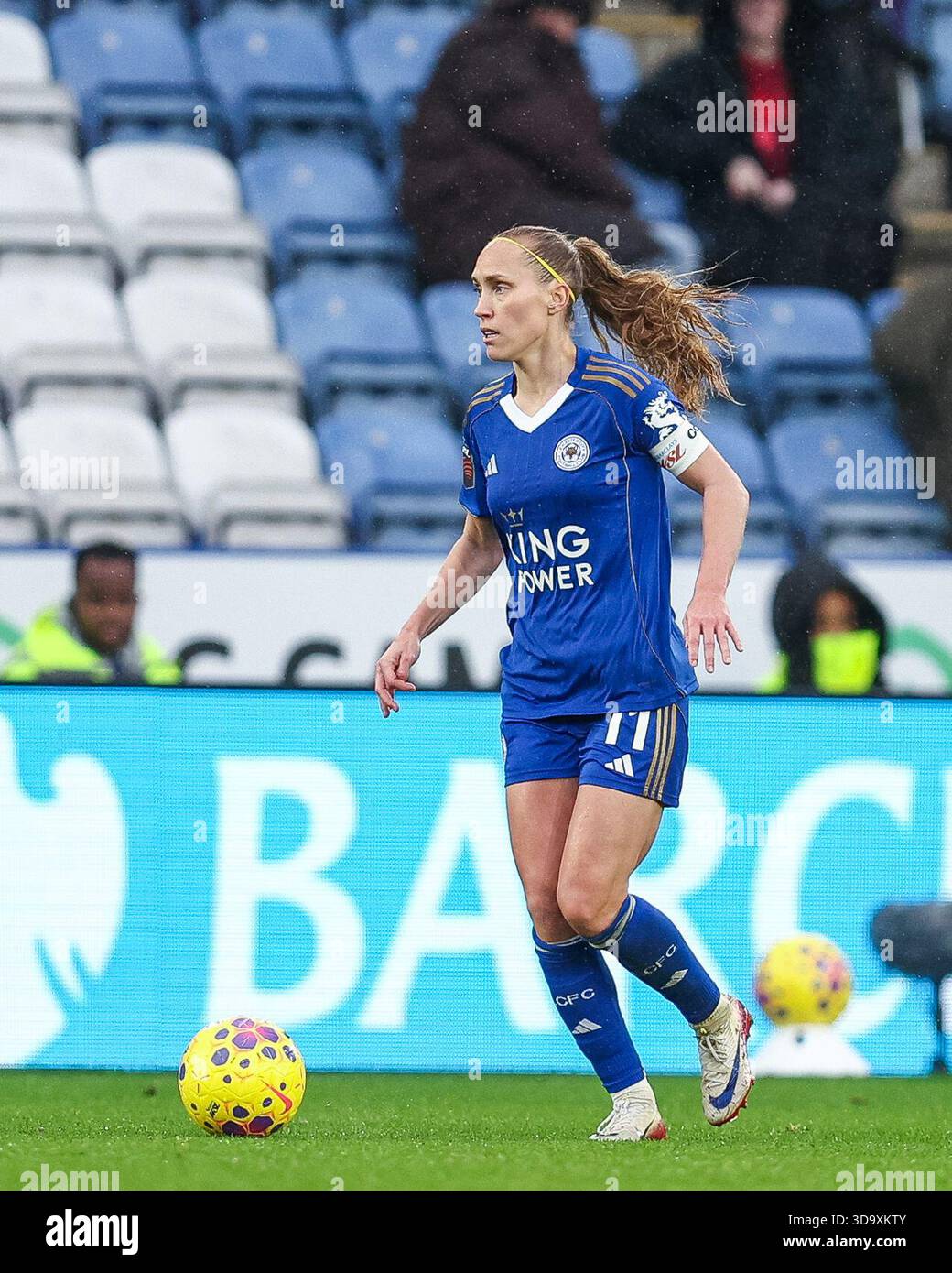 11, Janice Cayman of Leicester City in action during the Barclays FA ...