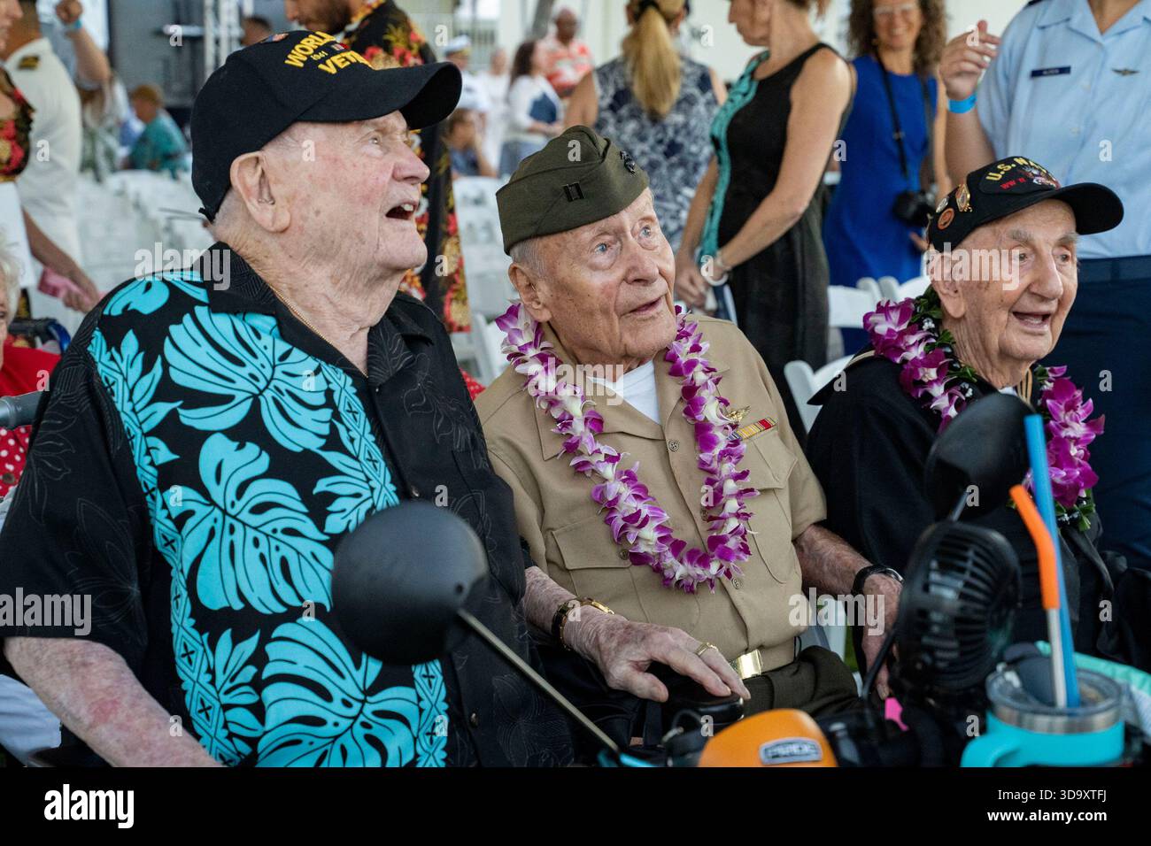 From left, WWII veterans Leon Amstead, Robert Hartline and Milton ...