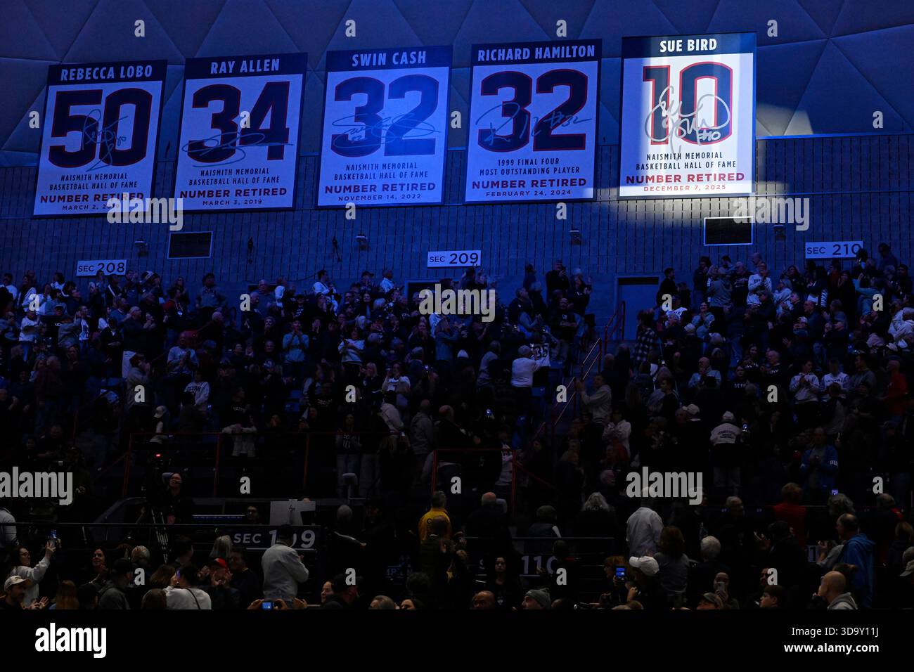Sue Bird's number is retired in a ceremony before an NCAA college ...