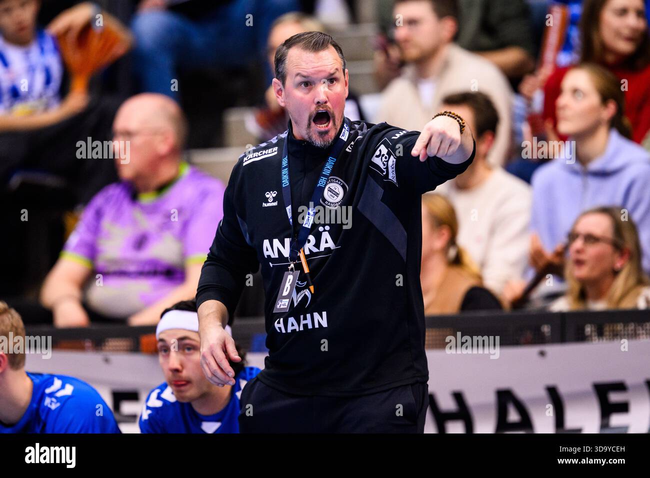 07 December 2025, Baden-Württemberg, Stuttgart: Handball: 1st ...