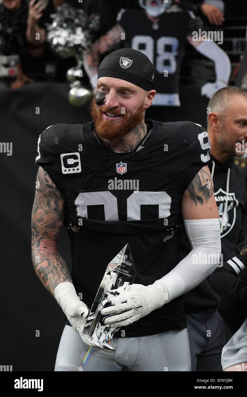 Las Vegas Raiders defensive end Maxx Crosby before an NFL football game ...