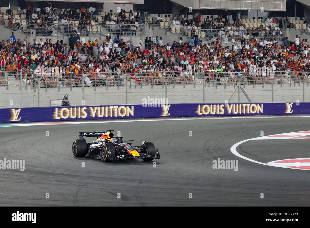 Abu Dhabi, Unites Arab Emirates. 07/12/2025. Max Verstappen of ...